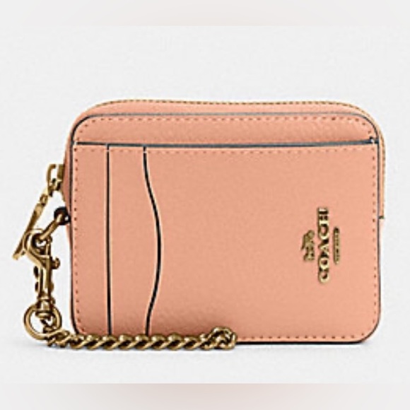 Coach | Accessories | Nwt Coach Zip Card Case In Faded Blush Pebbled ...